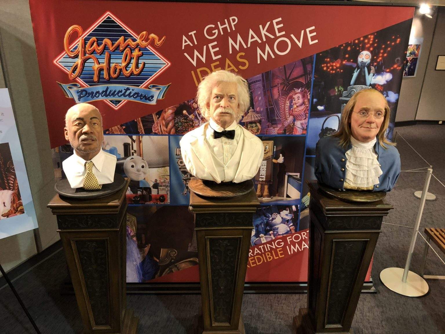 Garner Holt's Lincoln Animatronic - Themed Attraction